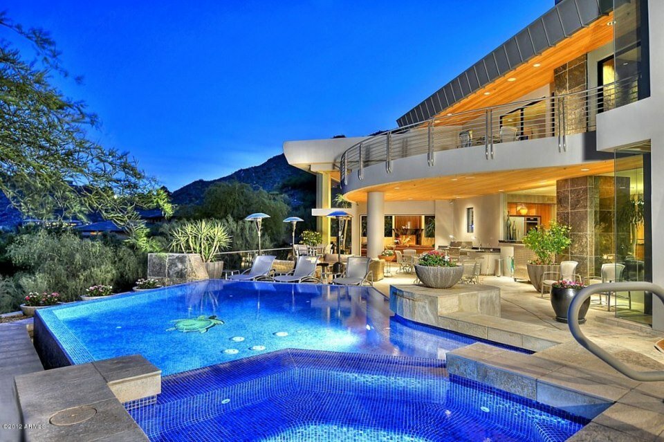 Emlak ofisi Andreas Efthimiou Real Estates Agency, Larnaka, foto