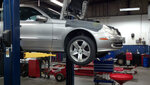 Torx Motorsports (California, San Francisco County, SoMa), express yağ değişim noktası  San Francisco'dan