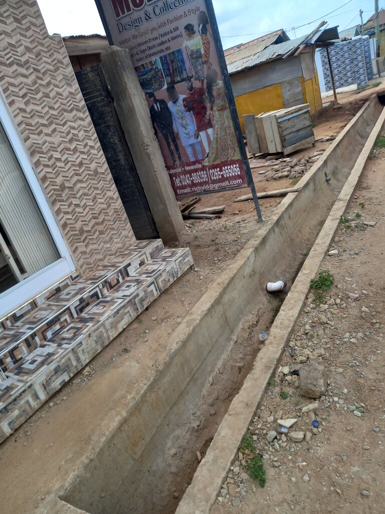 Giyim pazarı Mokay Clothing, Dünya, foto