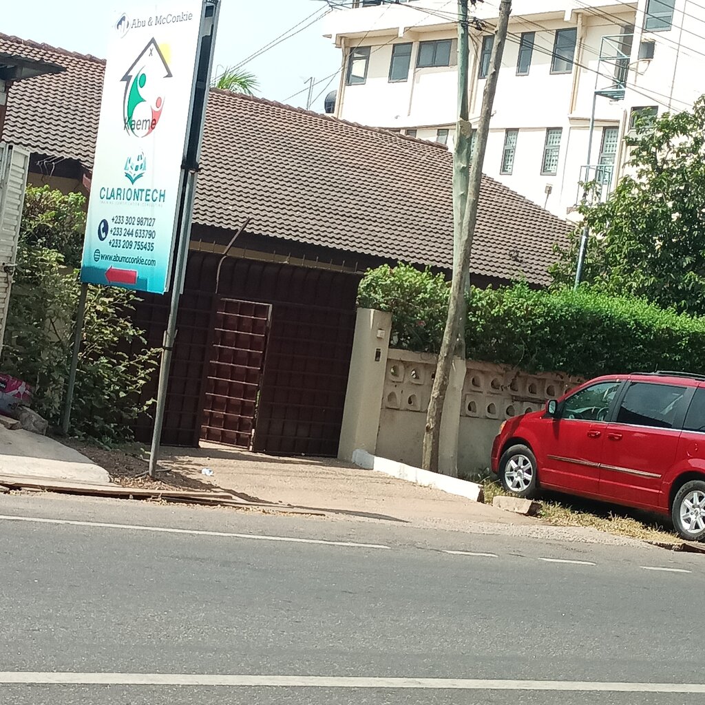 Eğitim merkezleri Abu and McConkie - Clariontech, Akra, foto
