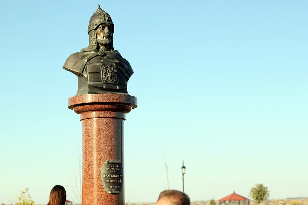 Anıt, heykel Памятник Александру Невскому, Bender, foto