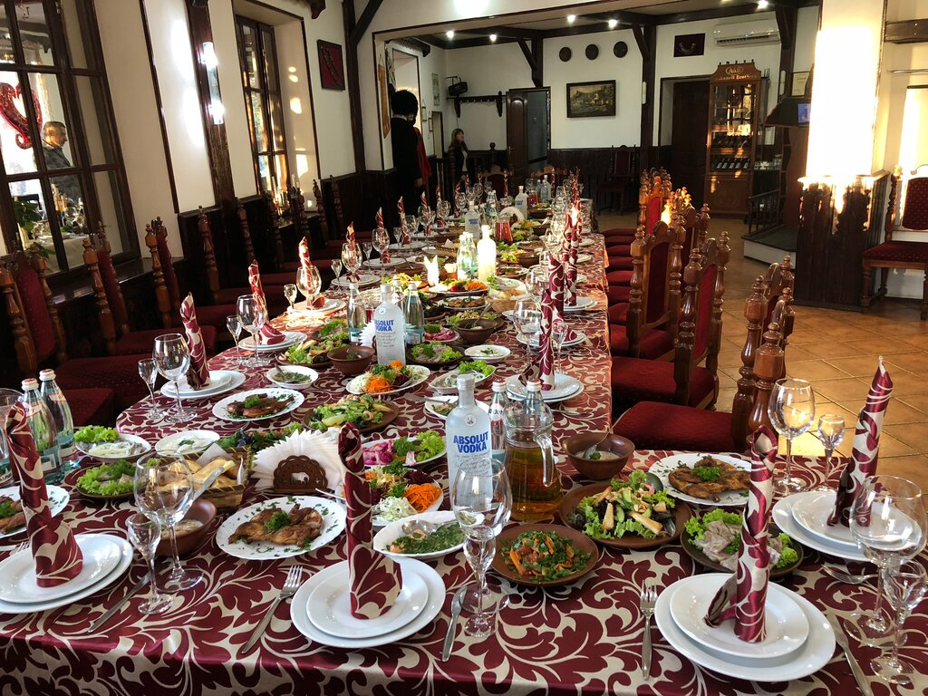 Restoran Риони, Simferopol (Akmescit), foto