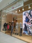 Tommy Hilfiger (No:111, Samal-2 shaǵyn aýdany), giyim mağazası  Almatı'dan