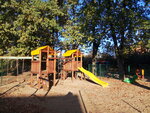 Playground (Krasnodar City District, sadovoye tovarishchestvo Druzhba, Vesennyaya ulitsa), oyun alanı  Krasnodarski krayından