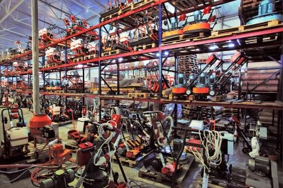 Montaj ekipmanları Neva-Zitar, Saint‑Petersburg, foto