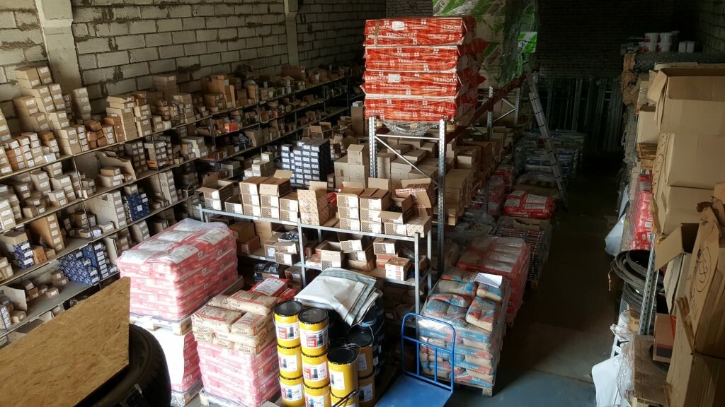 Montaj ekipmanları Belkrepkomplekt, Borisov, foto