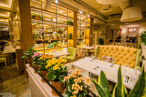 Restoran IL Patio, Pyatigorsk, foto