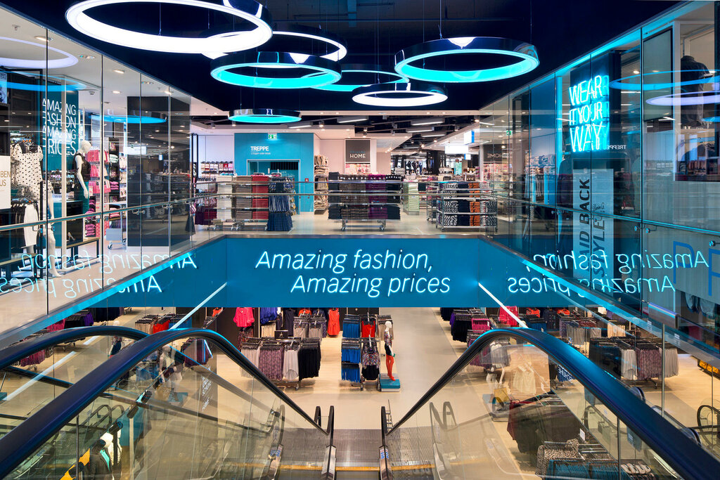 Giyim mağazası Primark, Berlin, foto