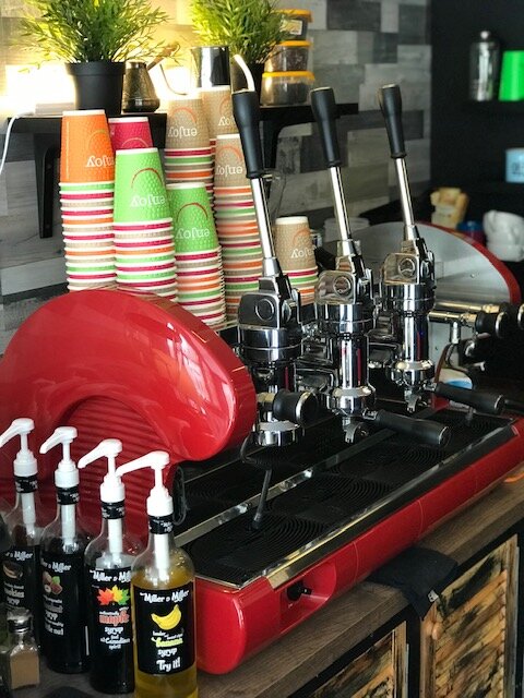 Kahve dükkanları CoffeeCube, Saint‑Petersburg, foto