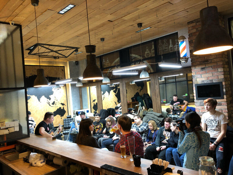 Berberler Derby barbershop & bar, Nijni Novgorod, foto