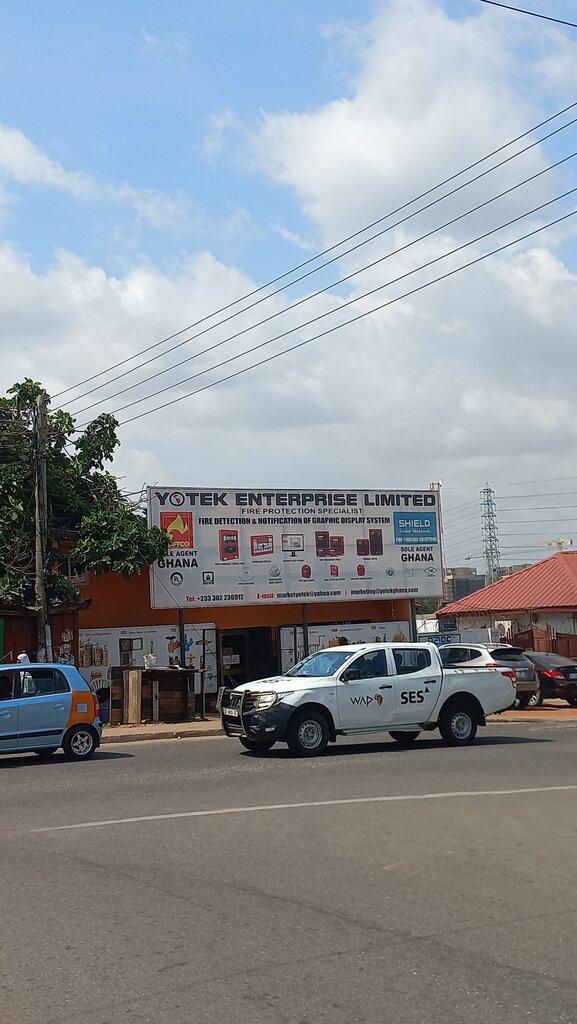 Belgelendirme kurumu Yotech Enterprise Ltd, Akra, foto