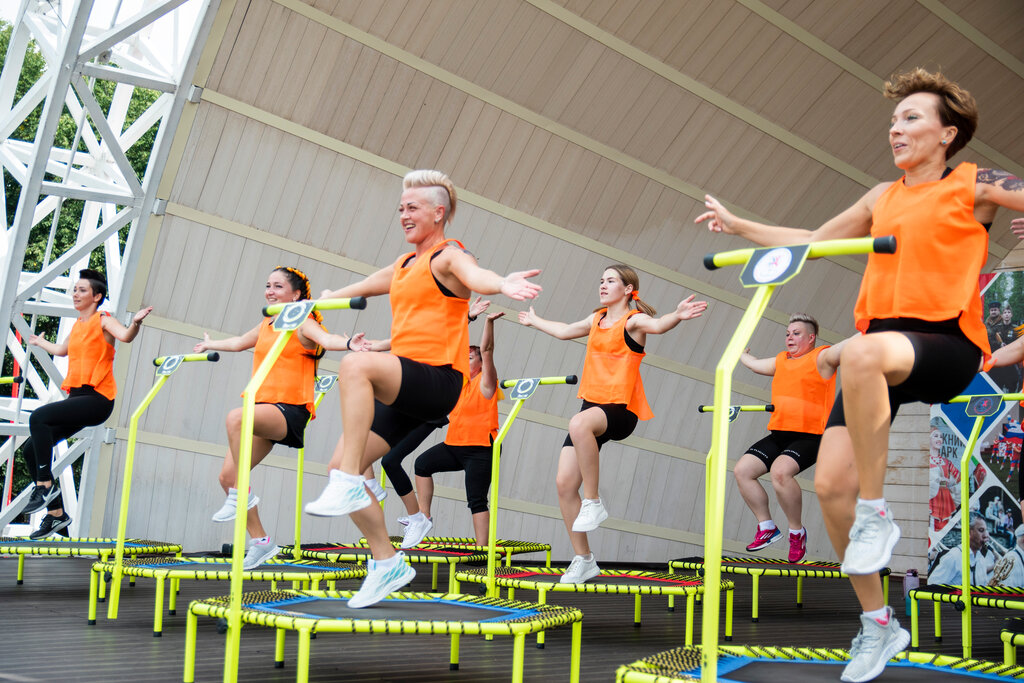 Fitness kulüpleri Джампинг фитнес Lip jump, Lipetsk, foto