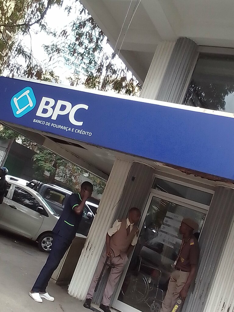 Banka Banco de Poupança e Crédito, Loanda, foto