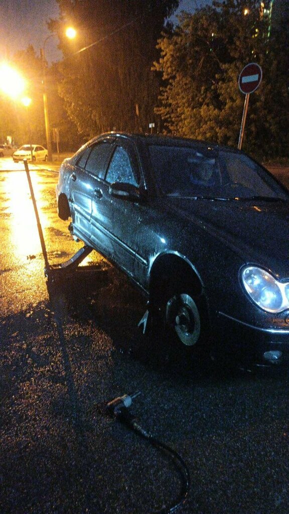 Oto lastik tamiri Shinservice, Moskova, foto