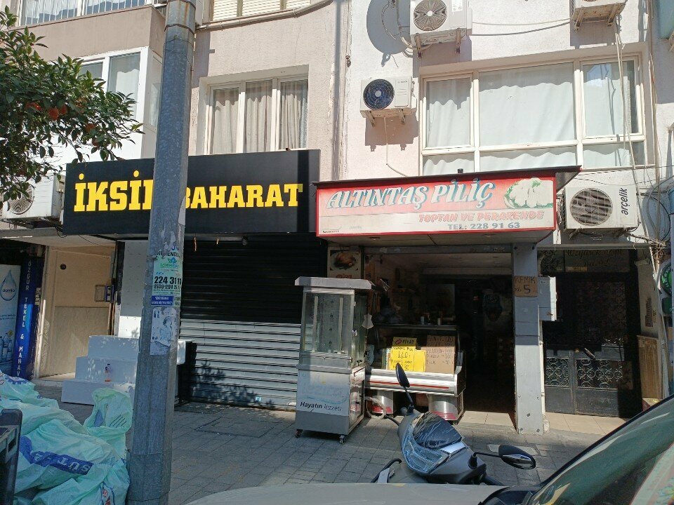 Kasap, şarküteri Altıntaş Piliç Toptan Ve Perakende, İzmir, foto