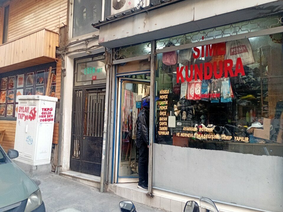 Ayakkabı tamiri Sime Kundura, İstanbul, foto