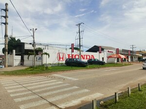 Honda Autobol Post Venta (Santa Cruz de la Sierra, Distrito Municipal 1, Subdistrito ET24), otomobil servisi  Santa‑Krus'tan