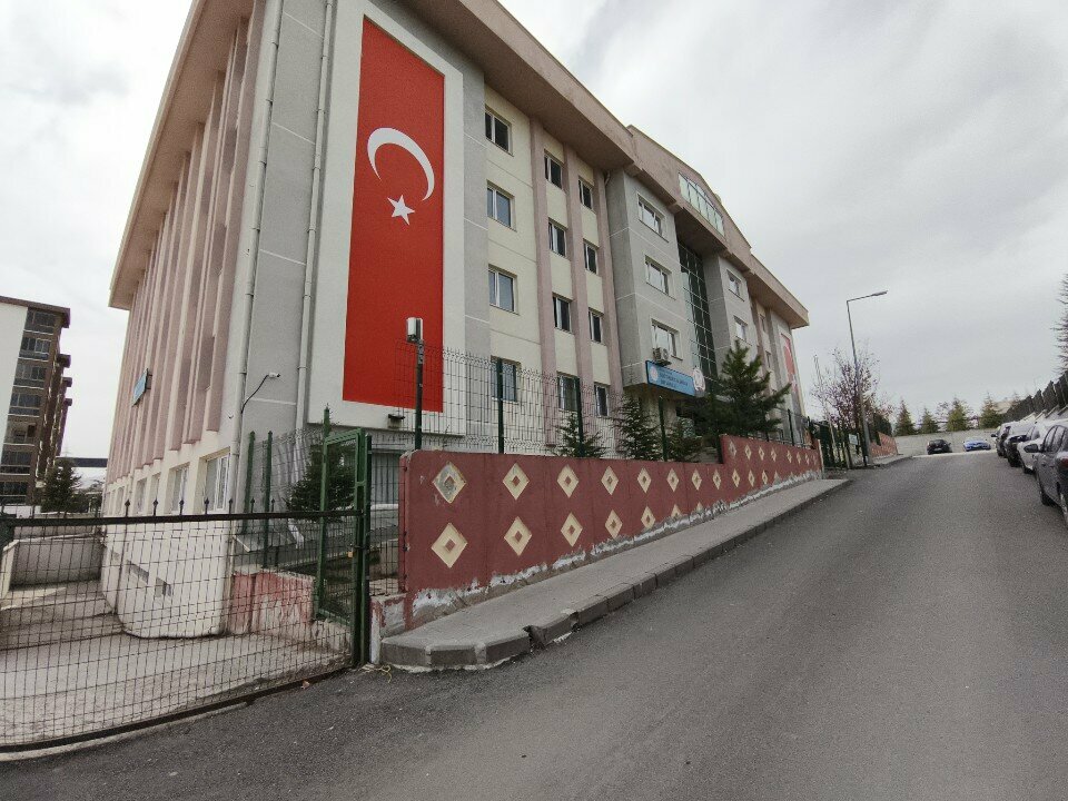 Ortaokul Şehit Meriç Alemdar Ortaokulu, Ankara, foto