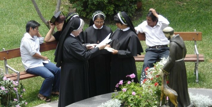 Dini dernekler Congregation of Franciscan Sisters of Bamberg, Lima, foto