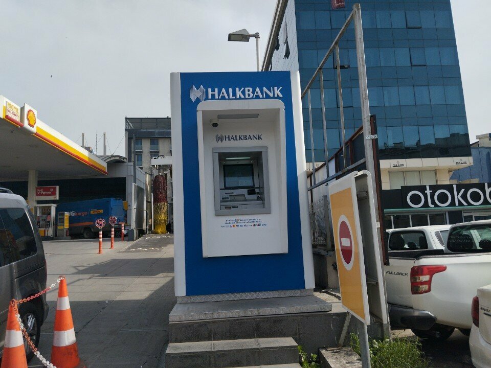 ATM'ler Halkbank ATM, İstanbul, foto