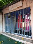 Kima glamour (Luanda, Rua do Laboratório de Engenharia), terziler  Loanda'dan