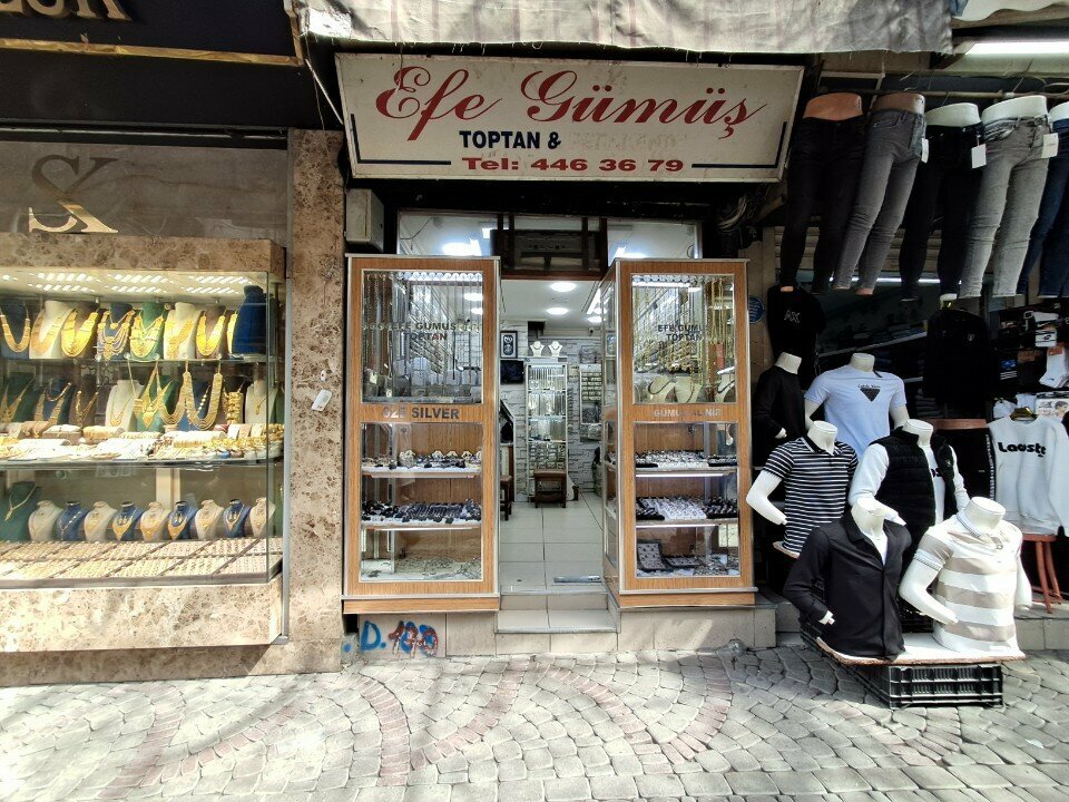 Kuyumcular Efe Gümüş, İzmir, foto
