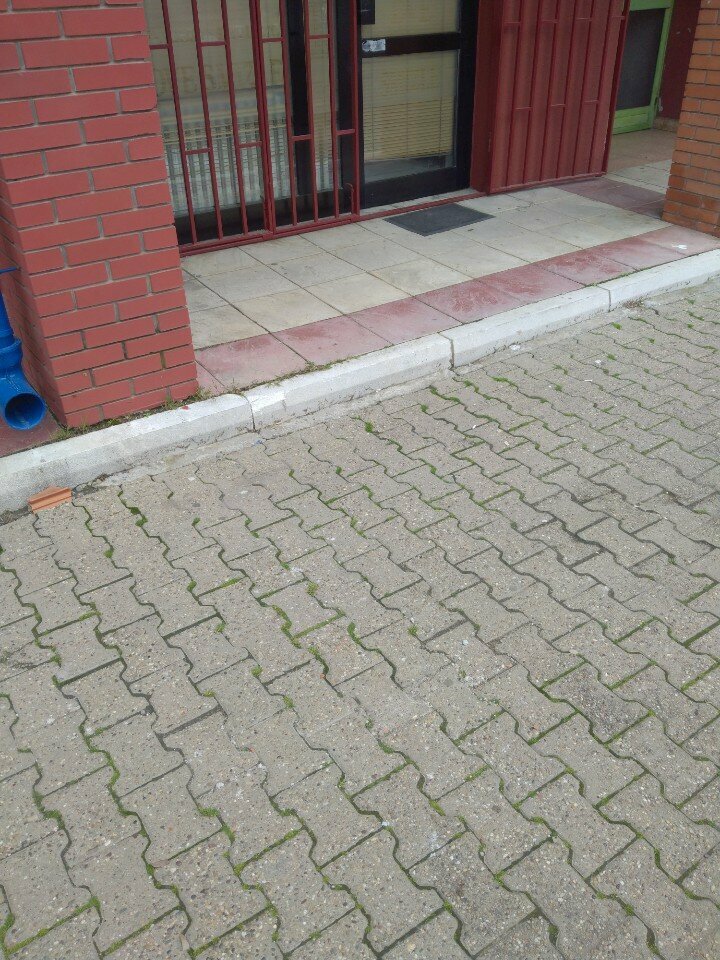 Kuaförler Dve Šmizle, Novi Sad, foto