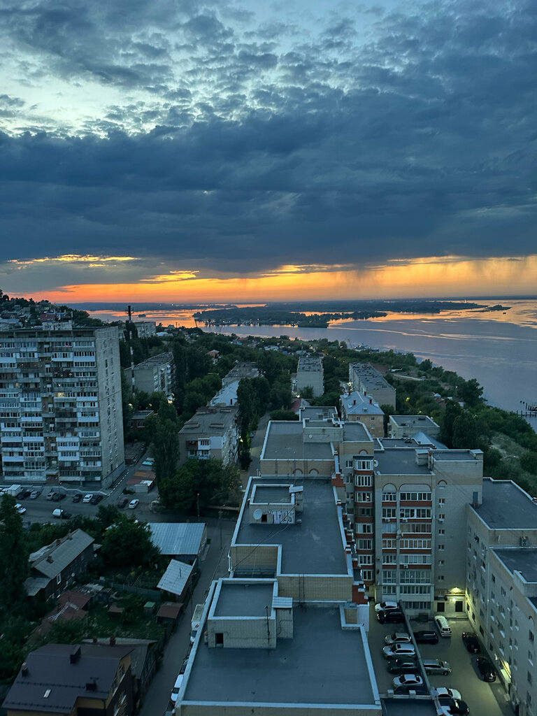 Helikopter pisti Helipad, Saratov, foto