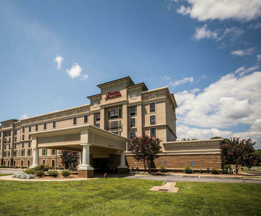 Otel Hampton Inn and Suites Dobson, Kuzey Carolina Eyaleti, foto