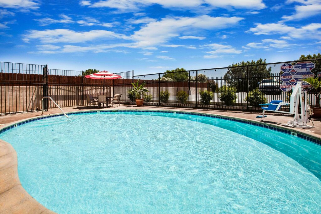 Otel Days Inn And Suites Antioch, Kaliforniya Eyaleti, foto