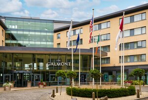 The Galmont Hotel & SPA (Connacht, Galway, Lough Atalia Road (Lokh-Ataliya Roud)), otel  Galway'drn