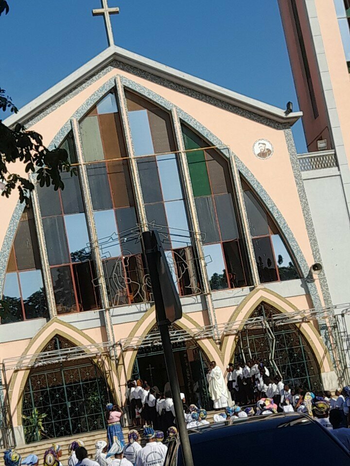 Dini dernekler Paróquia de nossa senhora de Fátima, Loanda, foto