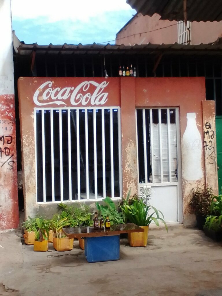 Bar Bar, Loanda, foto
