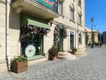 Rose (Yusif Sеfеrov Street No:30C), kahve dükkanları  Bakü'den