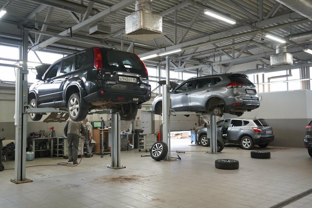 Express yağ değişim noktası LECAR Service, Saint‑Petersburg, foto