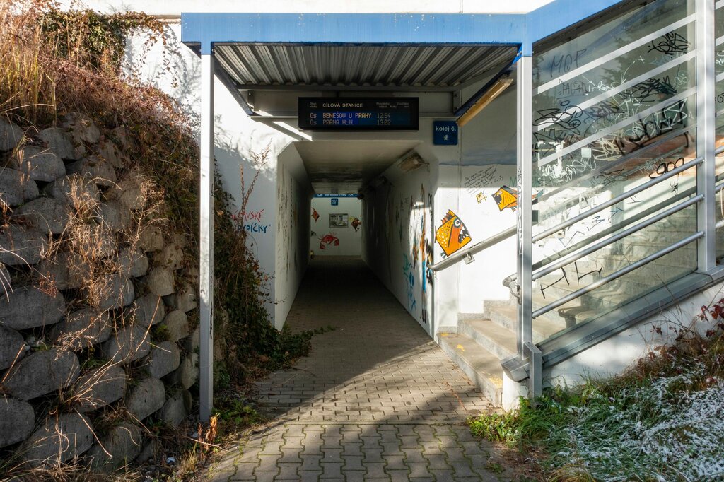 Tren istasyonu Pyšely, Orta Bohemya Bölgesi, foto