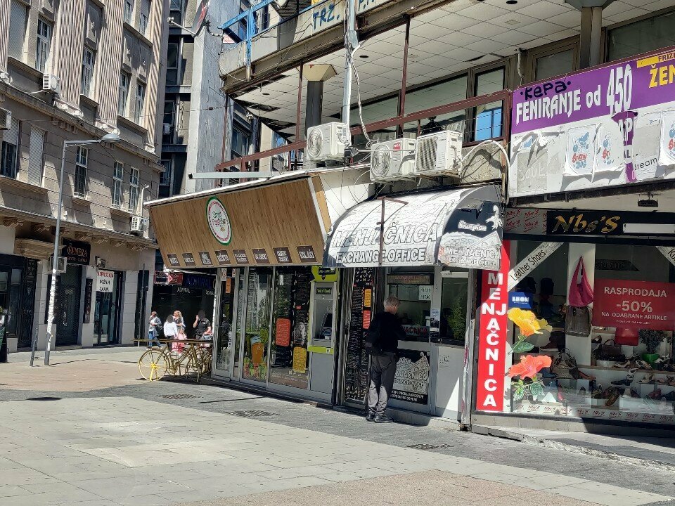 ATM'ler Yettel. Bank, Belgrad, foto