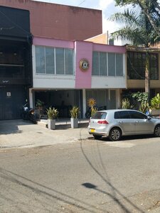 Tortas y Tartas Repostería (Valle del Cauca, Municipio de Santiago de Cali, Comuna 2, Avenida 6 Bis, 26-NORTE-45), pasta, şekerleme ve tatlı  Cali'den