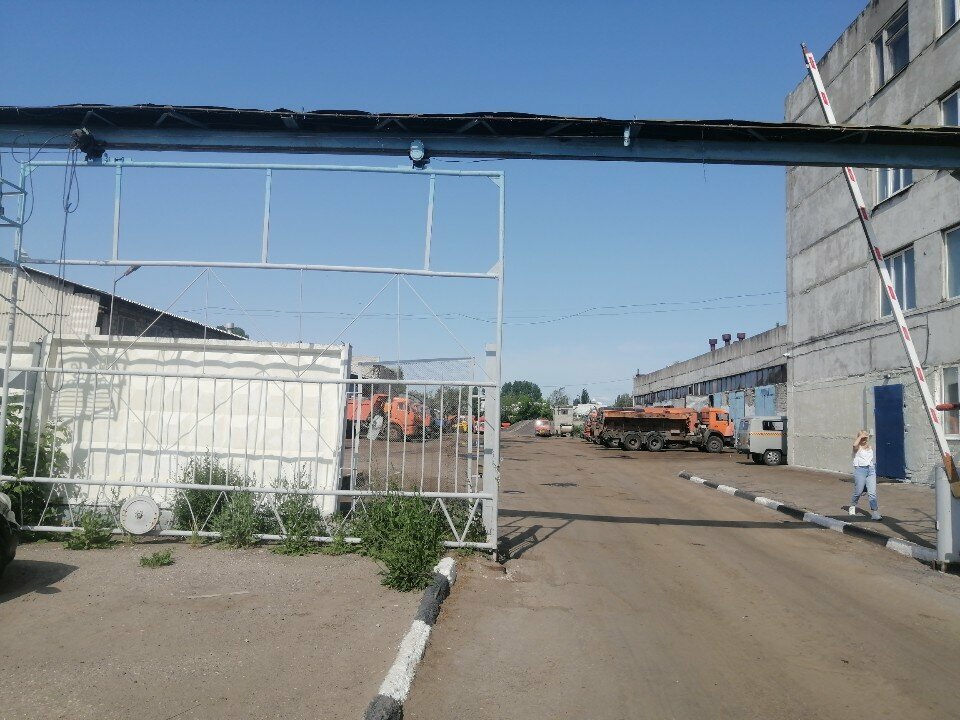 Su ve kanalizasyon sistemlerinin montaj ve bakımı EKO-Nir, Ulyanovsk, foto