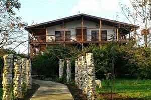 Алаку (3-ya Babusharskaya ulitsa No:7, Babyshira Village), otel  Gulripş Bölgesi'nden