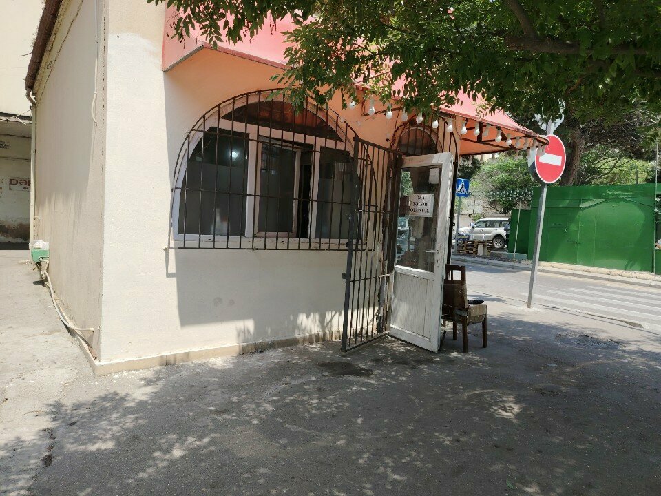 Ekmek fırını Təndir, Bakü, foto