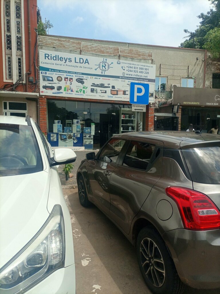 Büyük mağazalar Ridleys, Loanda, foto