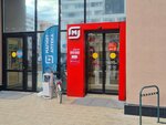 Единичка (ulitsa Akademika Parina No:37А), su otomatı  Yekaterinburg'dan