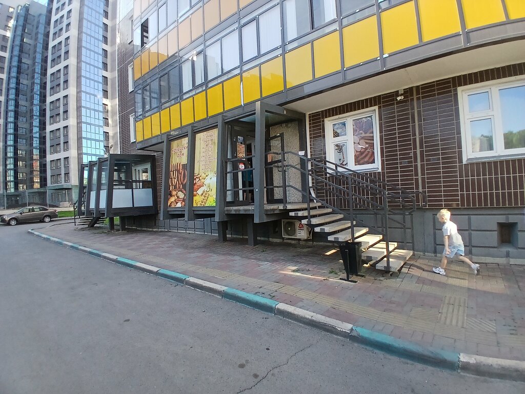 Market Колбаскин дом, Krasnoyarsk, foto