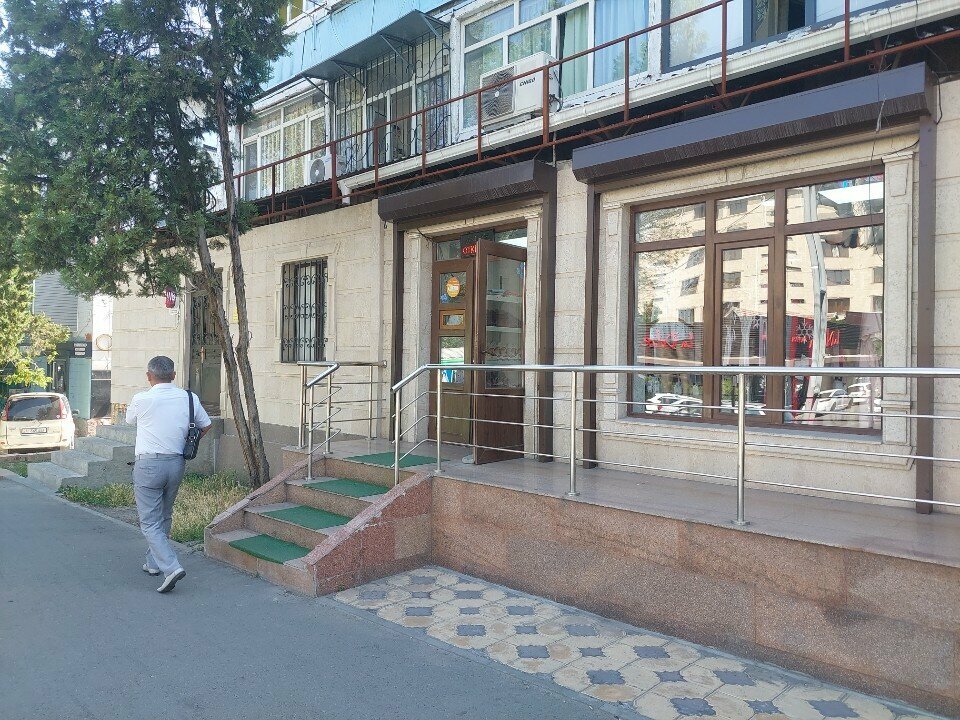 Giyim mağazası Women'S Clothing Store, Bişkek, foto
