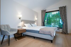 Park-Hotel Istra (Peschanaya ulitsa No:3, derevnya Lechishchevo), otel  Moskova ve Moskovskaya oblastından
