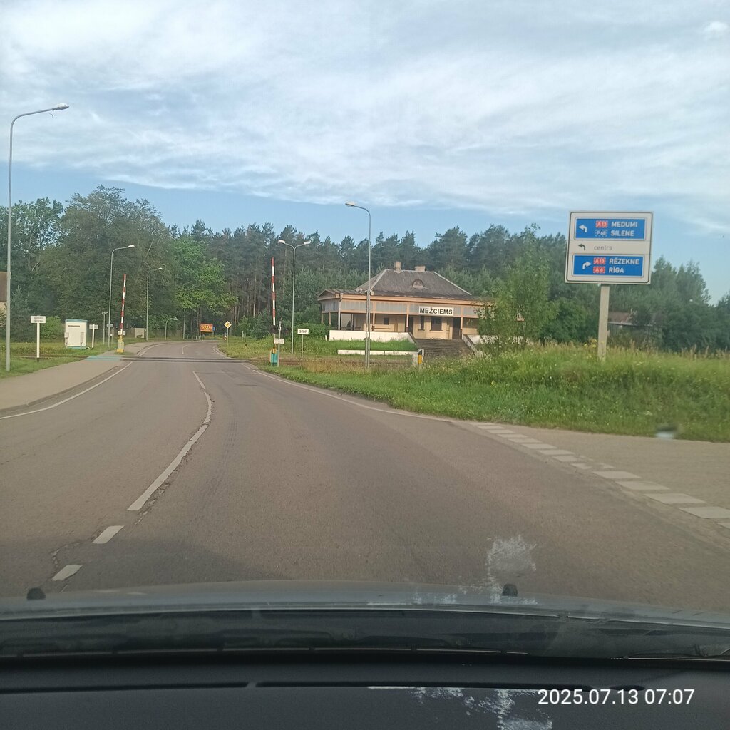 Tren istasyonu Mežciems, Daugavpils, foto