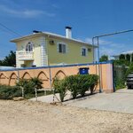 Лидия (Морская улица No:18, село Поповка), konuk evi  Kırım Cumhuriyeti'nden