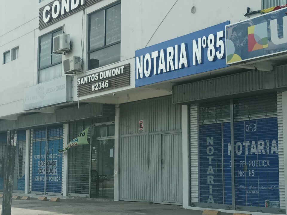 Noterler Notaria 85, Santa‑Krus, foto