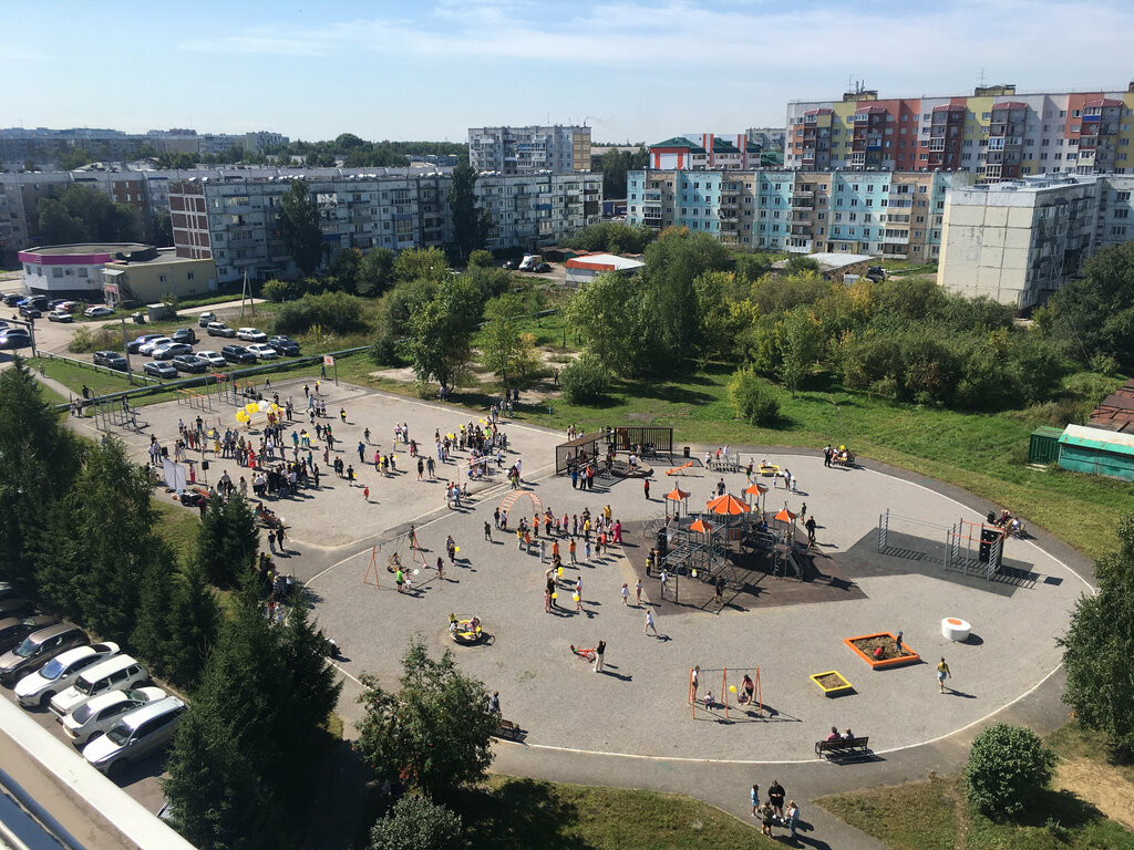Oyun alanı Playground, Leninsk‑Kuznetski, foto